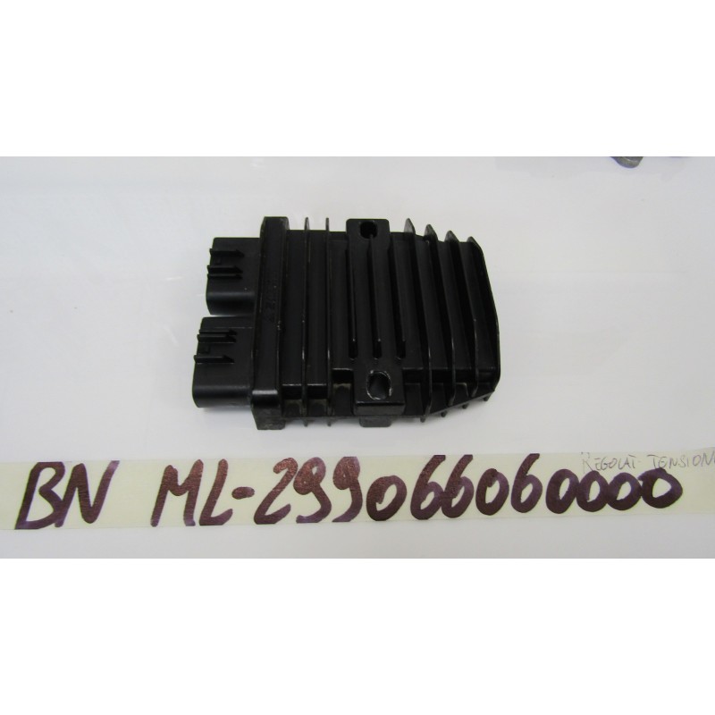 Regolatore tensione Voltage regulator Benelli TRK 502 17 20